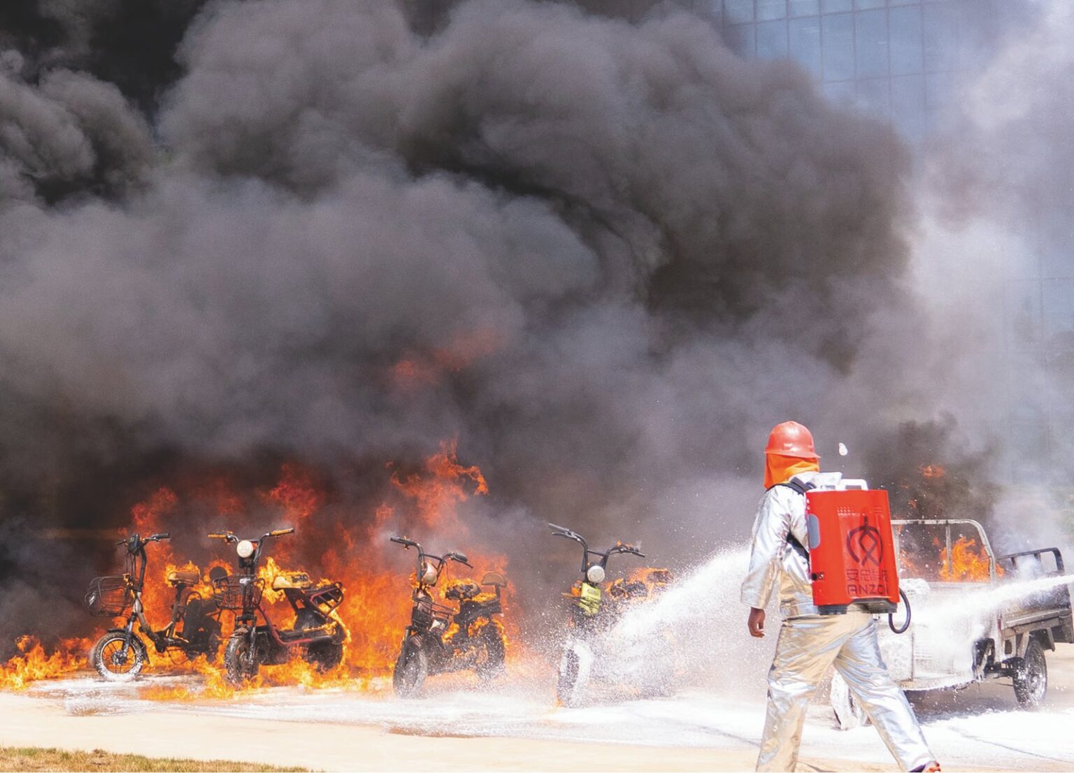 Oil Fire Test | Anzon Aerogel Fire Safety